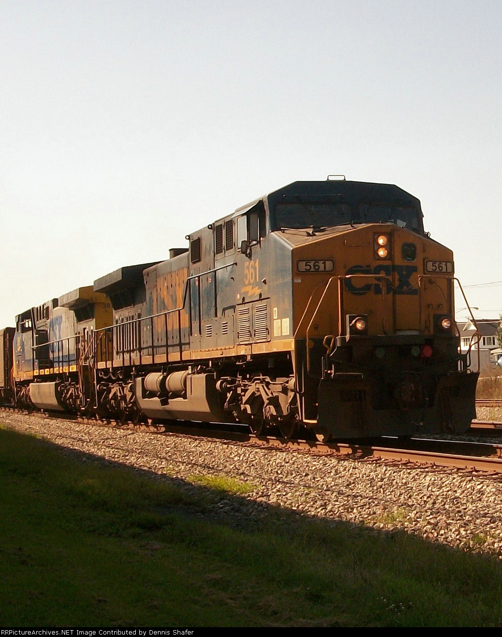 CSXT 561 East